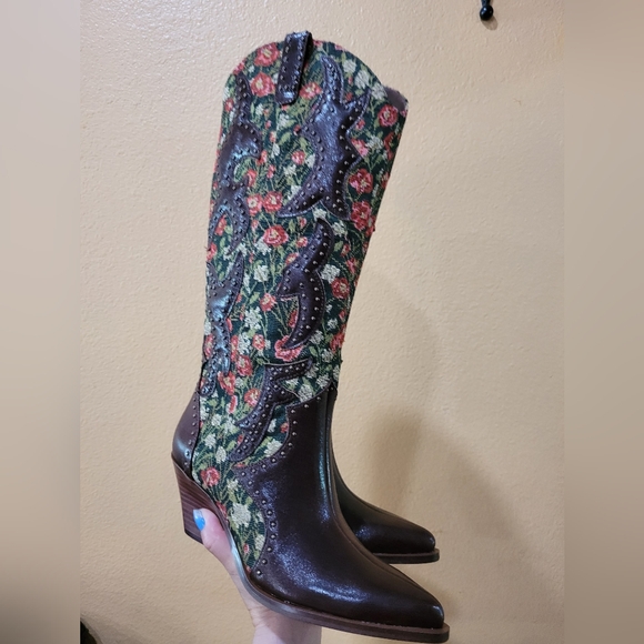 Jessica Simpson | Shoes | Jessica Simpson Boots | Poshmark